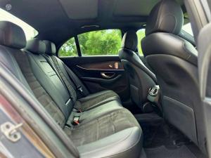 Grey Mercedes-Benz E 300 2019 in Taurage, with an engine capacity of 1.95 L and mileage of 284 thousand km for 19900 €, photo 38 on AUTOMOTO.COM.LV
