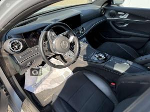 Grey Mercedes-Benz E 300 2019 in Siauliai, with an engine capacity of 1.95 L and mileage of 145 thousand km for 17700 €, photo 8 on AUTOMOTO.COM.LV