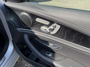 Grey Mercedes-Benz E 300 2019 in Siauliai, with an engine capacity of 1.95 L and mileage of 145 thousand km for 17700 €, photo 12 on AUTOMOTO.COM.LV
