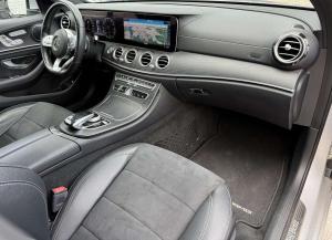 Grey Mercedes-Benz E 300 2019 in Siauliai, with an engine capacity of 1.95 L and mileage of 151 thousand km for 14200 €, photo 10 on AUTOMOTO.COM.LV