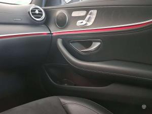 Grey Mercedes-Benz E 300 2019 in Siauliai, with an engine capacity of 1.95 L and mileage of 151 thousand km for 14200 €, photo 20 on AUTOMOTO.COM.LV