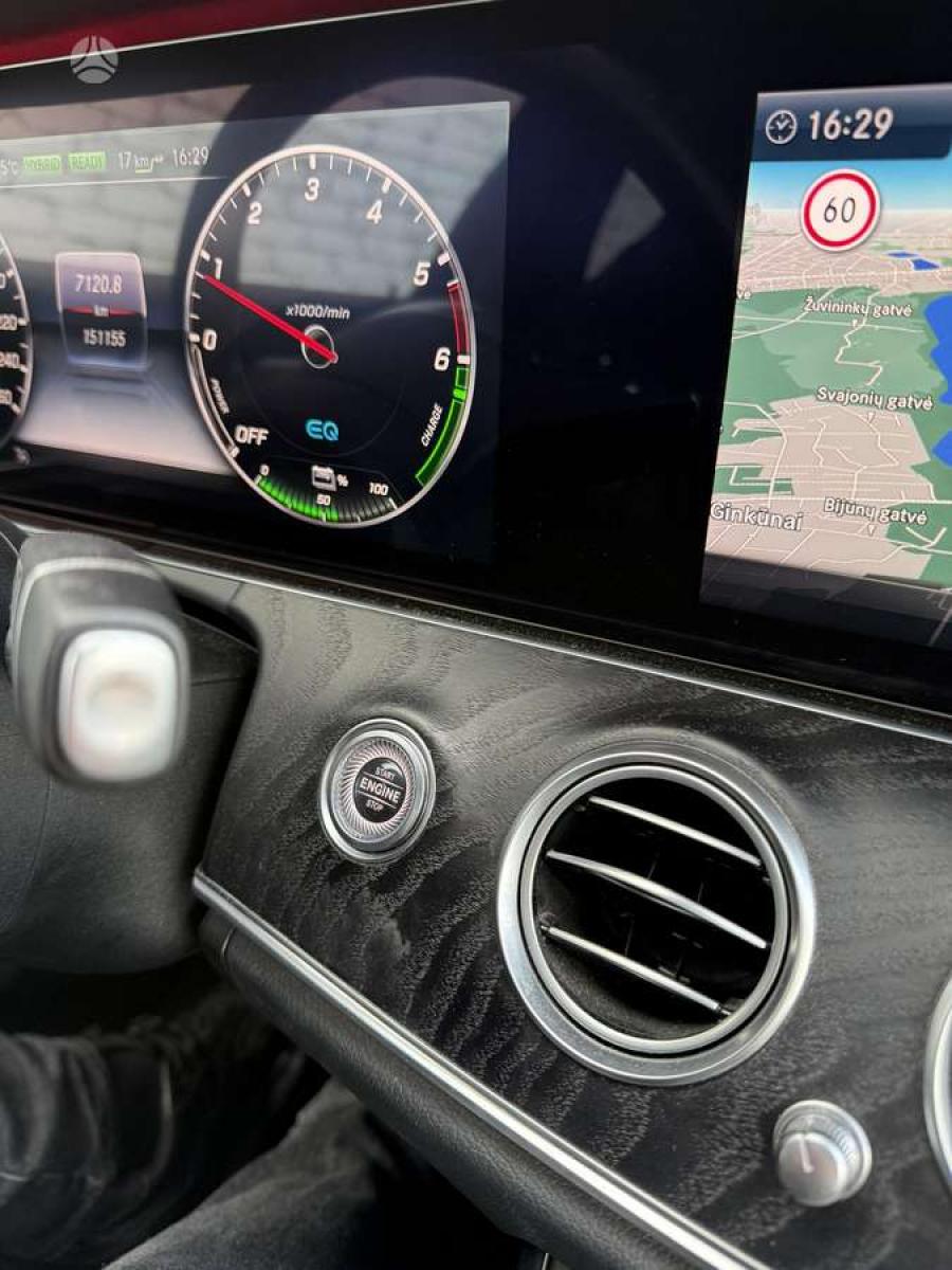 Grey Mercedes-Benz E 300 2019 in Siauliai, with an engine capacity of 1.95 L and mileage of 151 thousand km for 14200 €, photo 30 on AUTOMOTO.COM.LV