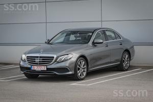 Pelēks Mercedes-Benz E 300 2020 Rīga, ar dzinēja tilpumu 2.00 L un nobraukumu 242 tūkst. km par 18950 €, foto  vietnē AUTOMOTO.COM.LV