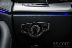 Серый Мерседес Е 300 2020 в Рига, объемом двигателя 2.00 л и пробегом 242 тыс. км за 18950 €, фото 29 на AUTOMOTO.COM.LV