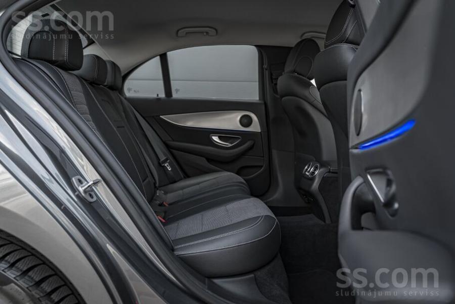 Pelēks Mercedes-Benz E 300 2020 Rīga, ar dzinēja tilpumu 2.00 L un nobraukumu 242 tūkst. km par 18400 €, foto 16 vietnē AUTOMOTO.COM.LV