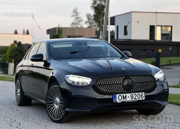 Grey Mercedes-Benz E 300 2022 in Valka, with an engine capacity of 2.00 L and mileage of 187 thousand km for 26690 €, photo 1 on AUTOMOTO.COM.LV