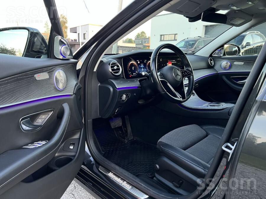 Grey Mercedes-Benz E 300 2022 in Valka, with an engine capacity of 2.00 L and mileage of 187 thousand km for 26690 €, photo 11 on AUTOMOTO.COM.LV