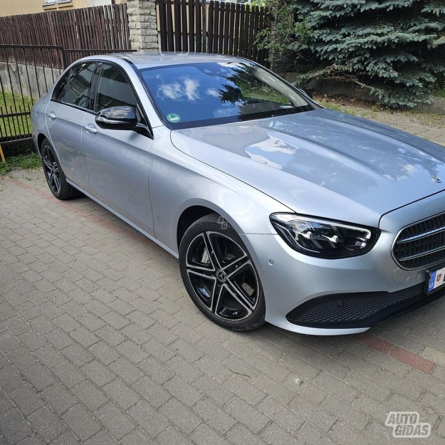 Grey Mercedes-Benz E 300 2022 in Vilnius, with an engine capacity of 2.00 L and mileage of 239 thousand km for 28800 €, photo 1 on AUTOMOTO.COM.LV