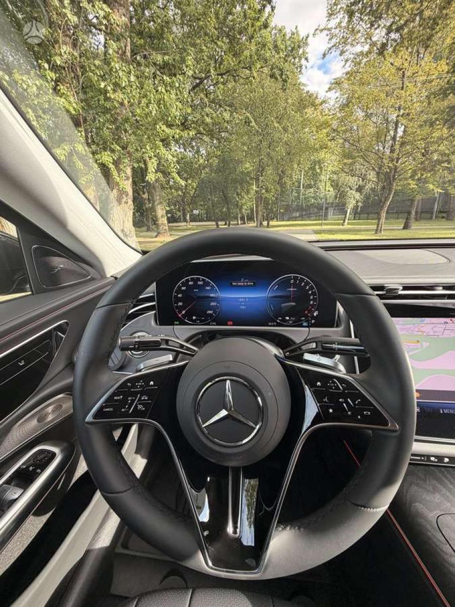 Grey Mercedes-Benz E 300 2025 in Kaunas, with an engine capacity of 2.00 L and mileage of 3 thousand km for 59230 €, photo 10 on AUTOMOTO.COM.LV