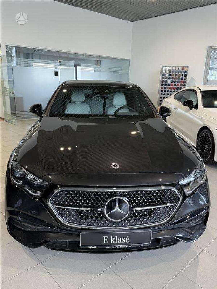 Grey Mercedes-Benz E 300 2025 in Kaunas, with an engine capacity of 2.00 L and mileage of 0 thousand km for 84900 €, photo 4 on AUTOMOTO.COM.LV