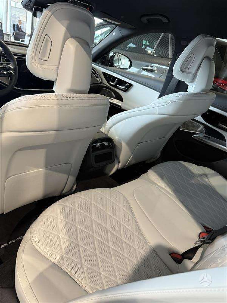 Grey Mercedes-Benz E 300 2025 in Kaunas, with an engine capacity of 2.00 L and mileage of 0 thousand km for 84900 €, photo 10 on AUTOMOTO.COM.LV
