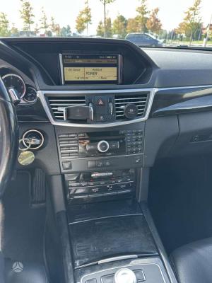 Pelēks Mercedes-Benz E 300 2010 Klaipėda, ar dzinēja tilpumu 3.00 L un nobraukumu 315 tūkst. km par 6200 €, foto 15 vietnē AUTOMOTO.COM.LV