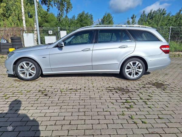 Grey Mercedes-Benz E 300 2010 in Marijampole, with an engine capacity of 2.99 L and mileage of 300 thousand km for 4000 €, photo 6 on AUTOMOTO.COM.LV