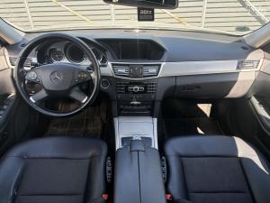 Pelēks Mercedes-Benz E 300 2011 Kauņa, ar dzinēja tilpumu 3.00 L un nobraukumu 293 tūkst. km par 4500 €, foto 11 vietnē AUTOMOTO.COM.LV