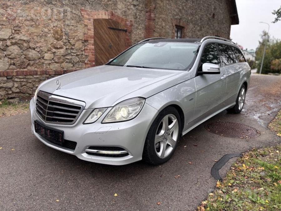 Pelēks Mercedes-Benz E 300 2011 Bauska, ar dzinēja tilpumu 3.00 L un nobraukumu 295 tūkst. km par 4300 €, foto 14 vietnē AUTOMOTO.COM.LV