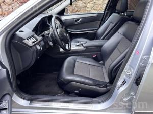 Pelēks Mercedes-Benz E 300 2011 Bauska, ar dzinēja tilpumu 3.00 L un nobraukumu 295 tūkst. km par 4300 €, foto 22 vietnē AUTOMOTO.COM.LV