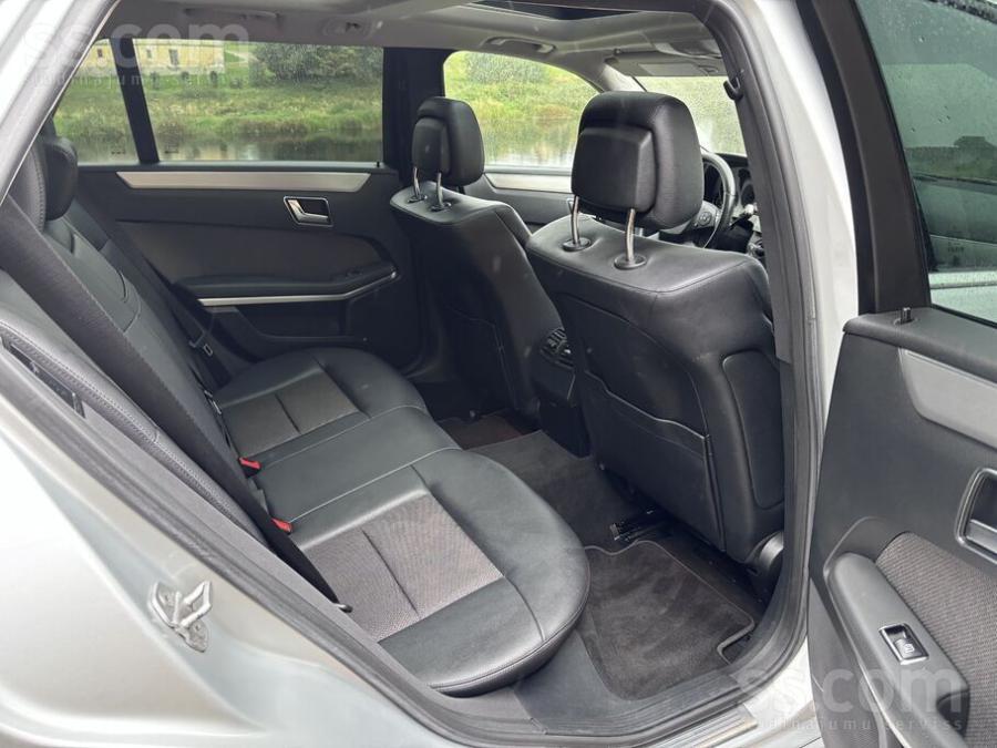 Pelēks Mercedes-Benz E 300 2011 Bauska, ar dzinēja tilpumu 3.00 L un nobraukumu 295 tūkst. km par 4300 €, foto 26 vietnē AUTOMOTO.COM.LV