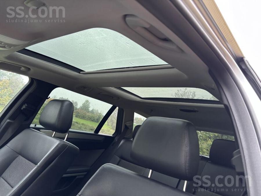 Pelēks Mercedes-Benz E 300 2011 Bauska, ar dzinēja tilpumu 3.00 L un nobraukumu 295 tūkst. km par 4300 €, foto 29 vietnē AUTOMOTO.COM.LV