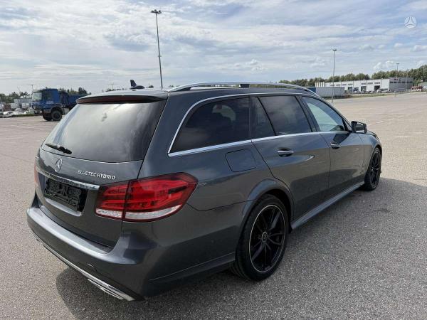 Pelēks Mercedes-Benz E 300 2013 Viļņa, ar dzinēja tilpumu 2.20 L un nobraukumu 369 tūkst. km par 6200 €, foto 6 vietnē AUTOMOTO.COM.LV