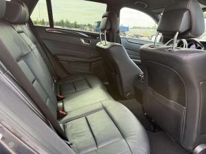 Grey Mercedes-Benz E 300 2013 in Vilnius, with an engine capacity of 2.20 L and mileage of 369 thousand km for 6200 €, photo 21 on AUTOMOTO.COM.LV