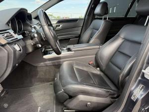 Grey Mercedes-Benz E 300 2013 in Vilnius, with an engine capacity of 2.20 L and mileage of 369 thousand km for 6200 €, photo 31 on AUTOMOTO.COM.LV