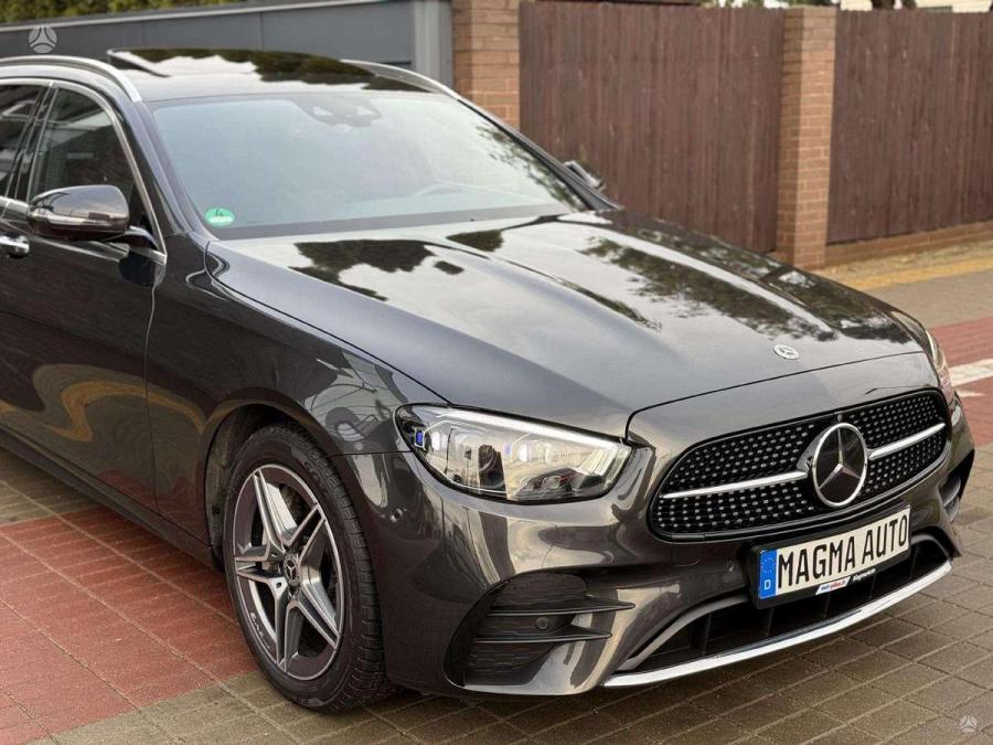 Pelēks Mercedes-Benz E 300 2020 Marijampole, ar dzinēja tilpumu 1.95 L un nobraukumu 99 tūkst. km par 32444 €, foto 7 vietnē AUTOMOTO.COM.LV