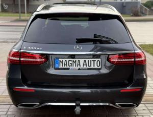Pelēks Mercedes-Benz E 300 2020 Marijampole, ar dzinēja tilpumu 1.95 L un nobraukumu 99 tūkst. km par 32444 €, foto 11 vietnē AUTOMOTO.COM.LV