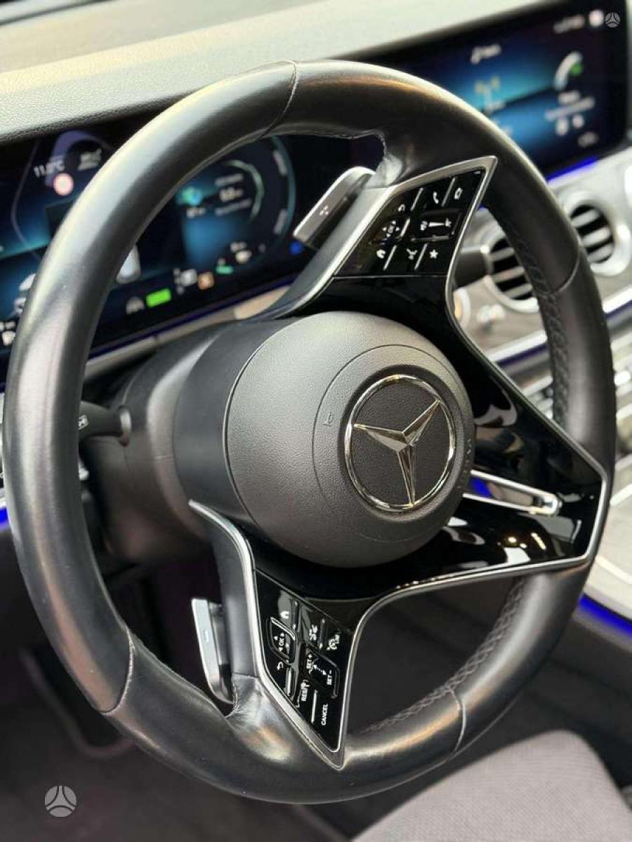Pelēks Mercedes-Benz E 300 2020 Marijampole, ar dzinēja tilpumu 1.95 L un nobraukumu 99 tūkst. km par 32444 €, foto 27 vietnē AUTOMOTO.COM.LV