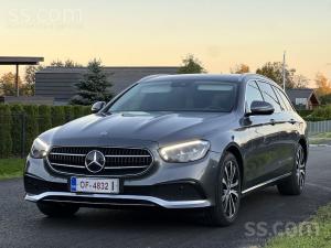 Grey Mercedes-Benz E 300 2020 in Valka, with an engine capacity of 2.00 L and mileage of 195 thousand km for 20500 €, photo 3 on AUTOMOTO.COM.LV