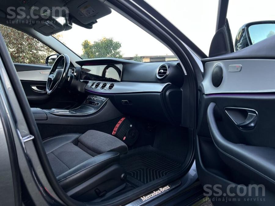 Grey Mercedes-Benz E 300 2020 in Valka, with an engine capacity of 2.00 L and mileage of 195 thousand km for 20500 €, photo 10 on AUTOMOTO.COM.LV