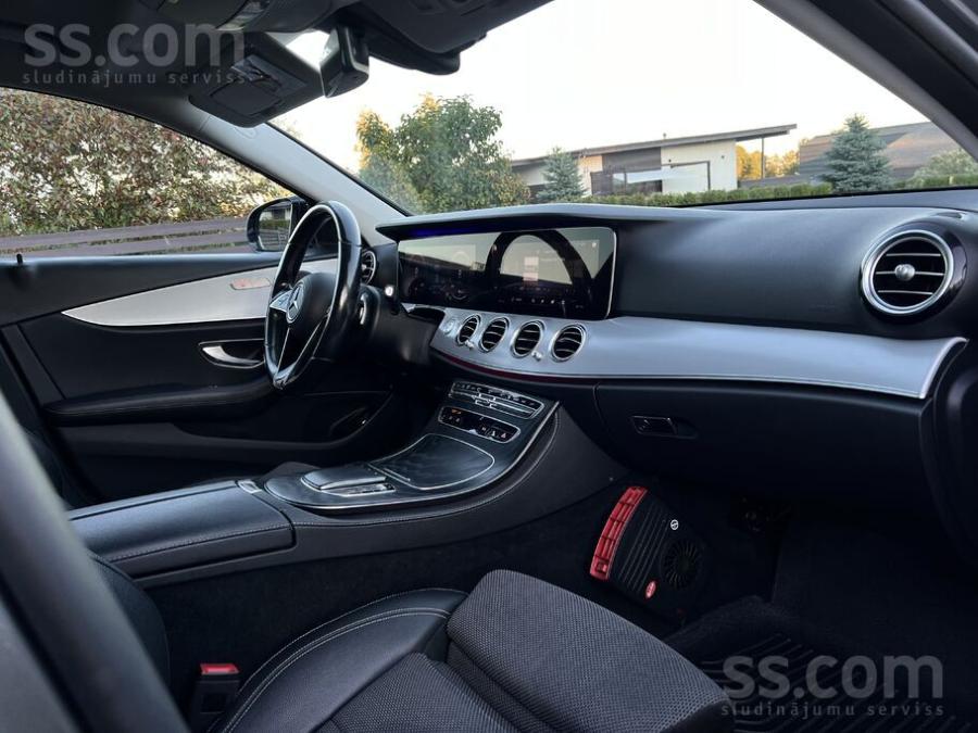 Grey Mercedes-Benz E 300 2020 in Valka, with an engine capacity of 2.00 L and mileage of 195 thousand km for 20500 €, photo 12 on AUTOMOTO.COM.LV