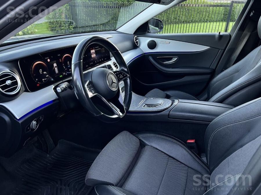 Grey Mercedes-Benz E 300 2020 in Valka, with an engine capacity of 2.00 L and mileage of 195 thousand km for 20500 €, photo 14 on AUTOMOTO.COM.LV