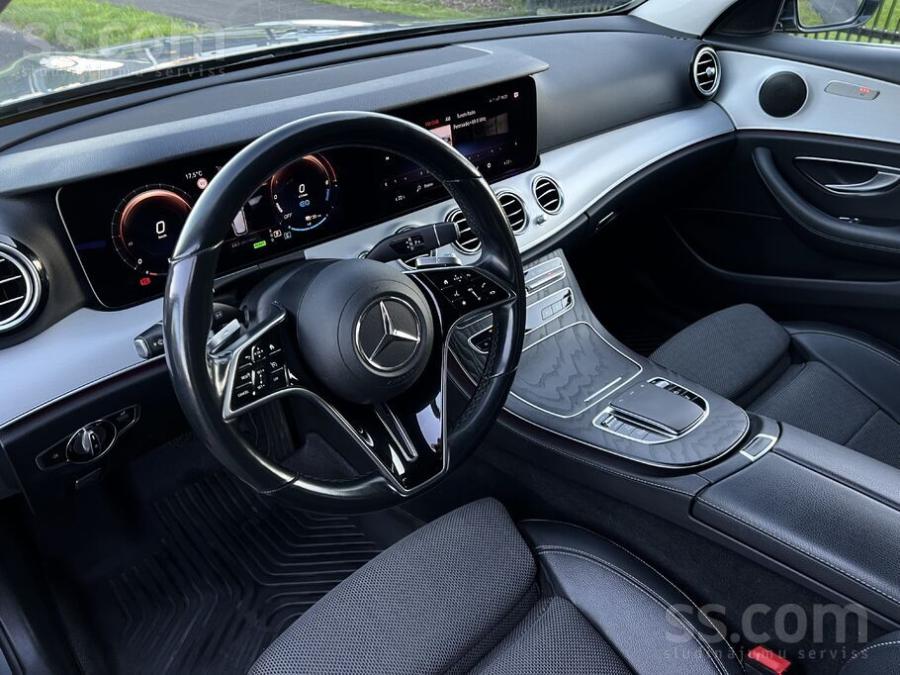 Grey Mercedes-Benz E 300 2020 in Valka, with an engine capacity of 2.00 L and mileage of 195 thousand km for 20500 €, photo 17 on AUTOMOTO.COM.LV