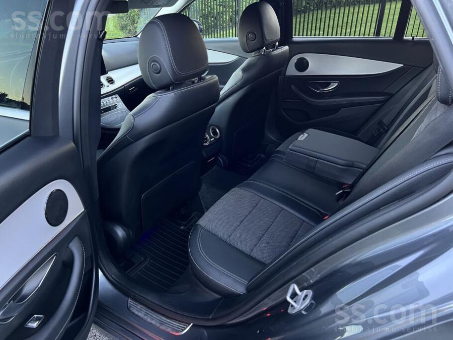 Grey Mercedes-Benz E 300 2020 in Valka, with an engine capacity of 2.00 L and mileage of 195 thousand km for 20500 €, photo 18 on AUTOMOTO.COM.LV