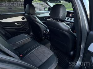 Grey Mercedes-Benz E 300 2020 in Valka, with an engine capacity of 2.00 L and mileage of 195 thousand km for 20500 €, photo 19 on AUTOMOTO.COM.LV