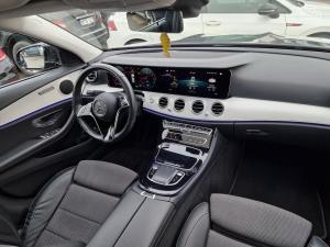 Серый Мерседес Е 300 2021 в Каунас, объемом двигателя 2.00 л и пробегом 77 тыс. км за 38990 €, фото 21 на AUTOMOTO.COM.LV