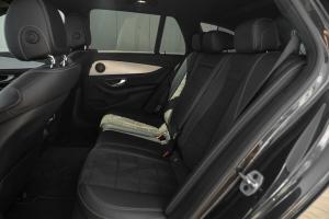 Grey Mercedes-Benz E 300 2021 in Vilnius, with an engine capacity of 2.00 L and mileage of 142 thousand km for 24750 €, photo 15 on AUTOMOTO.COM.LV