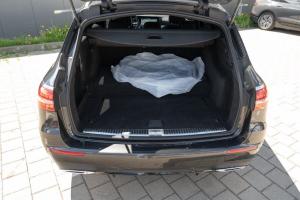 Grey Mercedes-Benz E 300 2021 in Vilnius, with an engine capacity of 2.00 L and mileage of 142 thousand km for 24750 €, photo 30 on AUTOMOTO.COM.LV