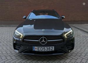 Pelēks Mercedes-Benz E 300 2021 Šauļi, ar dzinēja tilpumu 1.95 L un nobraukumu 158 tūkst. km par 28900 €, foto 3 vietnē AUTOMOTO.COM.LV