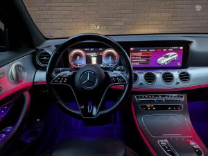 Pelēks Mercedes-Benz E 300 2021 Šauļi, ar dzinēja tilpumu 1.95 L un nobraukumu 158 tūkst. km par 28900 €, foto 6 vietnē AUTOMOTO.COM.LV