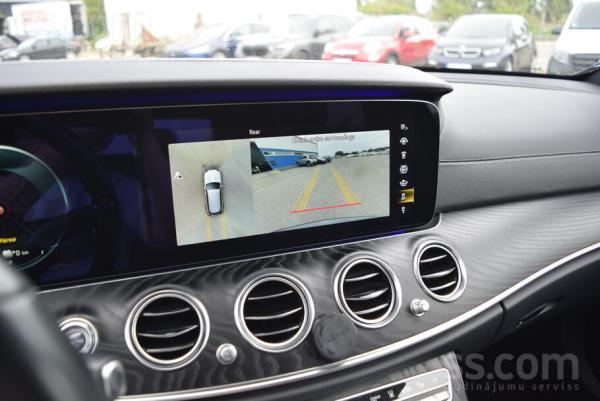 Mercedes-Benz E 300 2021 Rīga vietnē Pelēks Mercedes-Benz E 300 2021 Rīga, ar dzinēja tilpumu 2.00 L un nobraukumu 189 tūkst. km par 21000 €, foto 11 vietnē AUTOMOTO.COM.LV