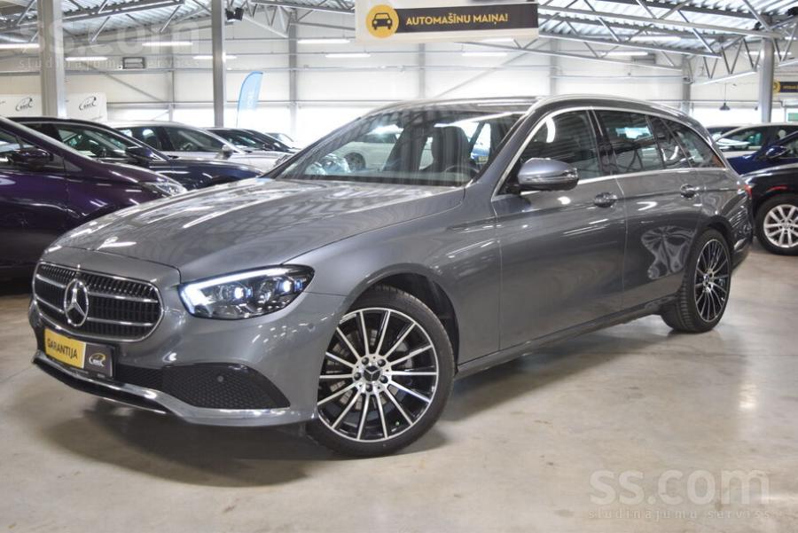 Pelēks Mercedes-Benz E 300 2022 Rīga, ar dzinēja tilpumu 2.00 L un nobraukumu 39 tūkst. km par 43900 €, foto 1 vietnē AUTOMOTO.COM.LV
