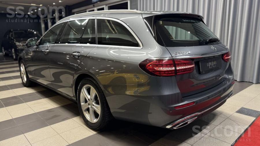 Pelēks Mercedes-Benz E 300 2022 Rīga, ar dzinēja tilpumu 2.00 L un nobraukumu 40 tūkst. km par 32990 €, foto 7 vietnē AUTOMOTO.COM.LV