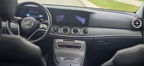 Grey Mercedes-Benz E 300 2022 in Vilnius, with an engine capacity of 2.00 L and mileage of 162 thousand km for 35555 €, photo 7 on AUTOMOTO.COM.LV
