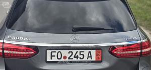 Grey Mercedes-Benz E 300 2022 in Vilnius, with an engine capacity of 2.00 L and mileage of 162 thousand km for 35555 €, photo 13 on AUTOMOTO.COM.LV