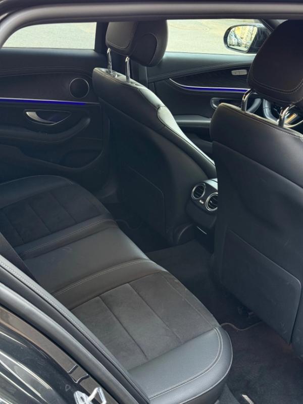 Grey Mercedes-Benz E 300 2022 in Riga, with an engine capacity of 2.00 L and mileage of 61 thousand km for 36980 €, photo 8 on AUTOMOTO.COM.LV