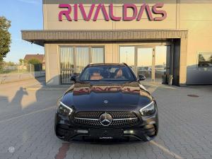 Pelēks Mercedes-Benz E 300 2022 Šauļi, ar dzinēja tilpumu 1.95 L un nobraukumu 180 tūkst. km par 28990 €, foto  vietnē AUTOMOTO.COM.LV