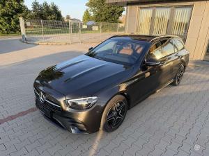 Pelēks Mercedes-Benz E 300 2022 Šauļi, ar dzinēja tilpumu 1.95 L un nobraukumu 180 tūkst. km par 28990 €, foto 7 vietnē AUTOMOTO.COM.LV