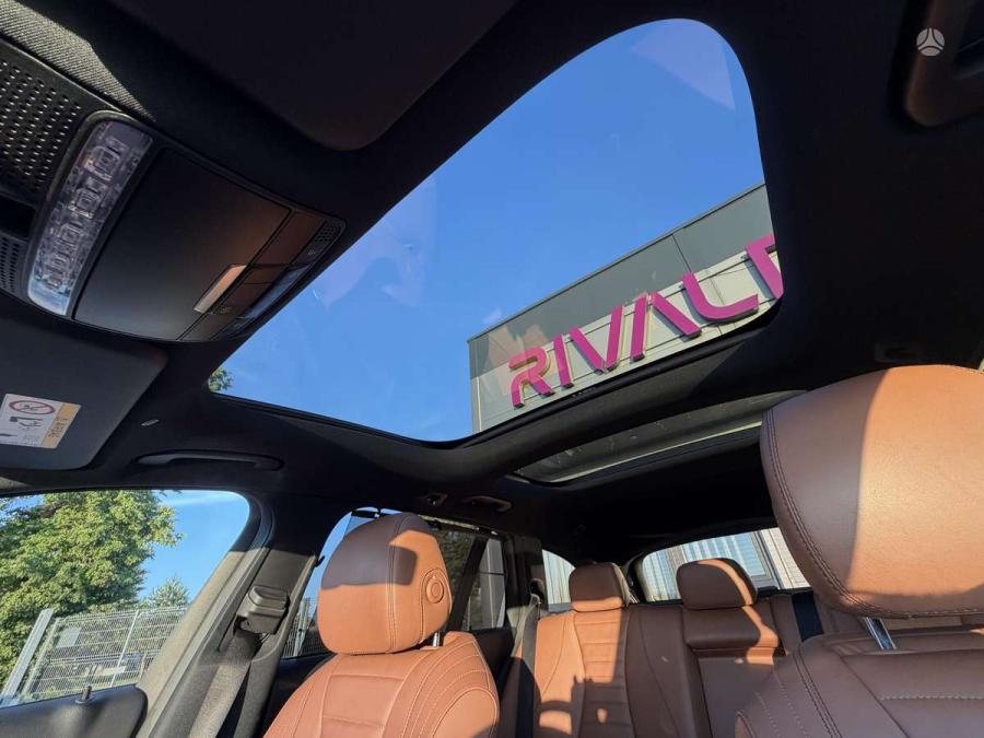 Pelēks Mercedes-Benz E 300 2022 Šauļi, ar dzinēja tilpumu 1.95 L un nobraukumu 180 tūkst. km par 28990 €, foto 14 vietnē AUTOMOTO.COM.LV
