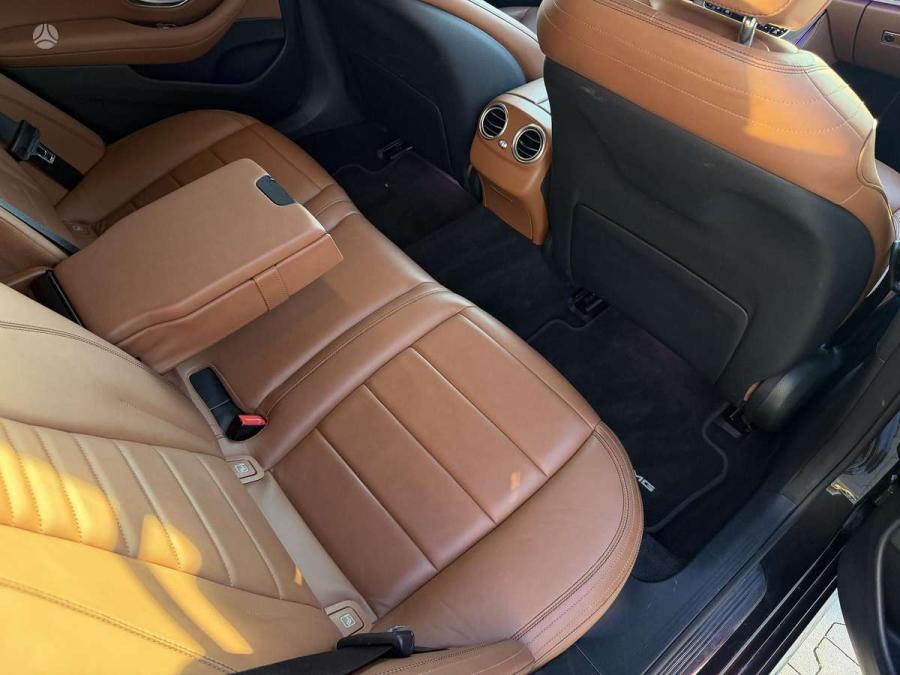 Pelēks Mercedes-Benz E 300 2022 Šauļi, ar dzinēja tilpumu 1.95 L un nobraukumu 180 tūkst. km par 28990 €, foto 20 vietnē AUTOMOTO.COM.LV
